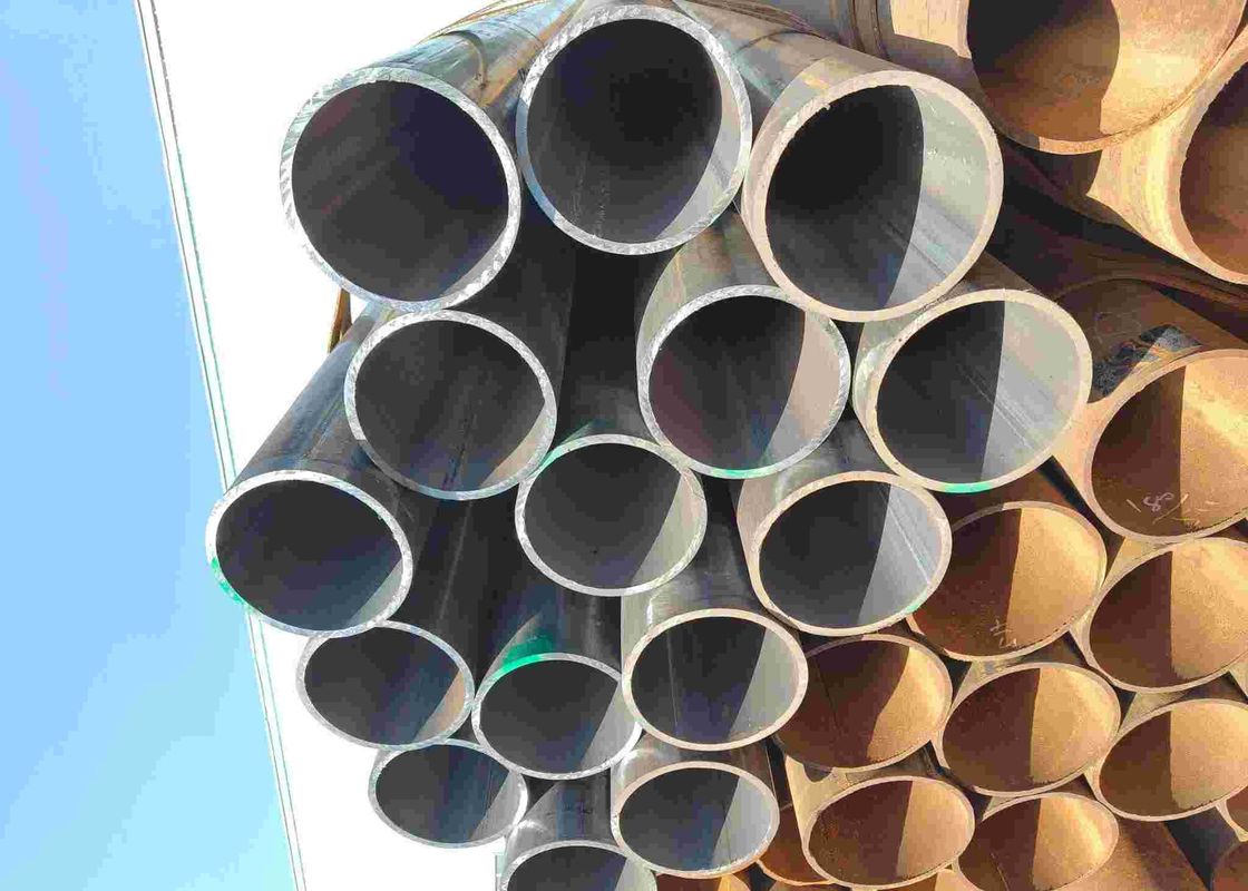 Beveled End Ferritic Alloy Steel Pipe Longitudinal Welded Line Type for ...